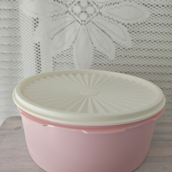 Tupperware | Kitchen | Tupperware Heritage Collection Biscuit Cookie ...